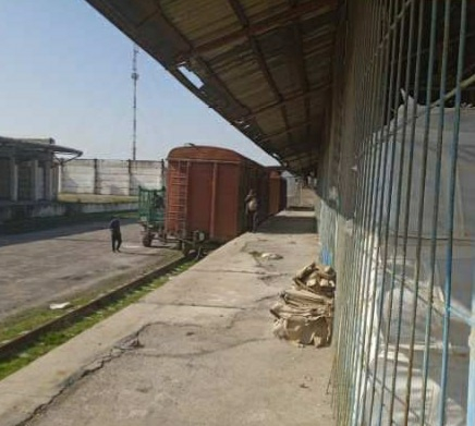 Продаётся 6 га. произодственная база с 3 железнодорожными ветками.