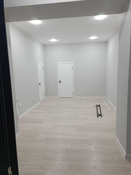 Аккурганская Новомосковская стадион НБУ (быв.Старт) 90м² вторая линия