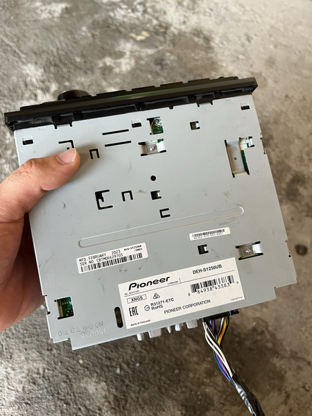 Pioneer DEH - S1250UB
