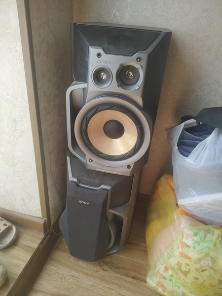 Колонки Sony срочно продам\\nСостояние как на фото, колонки самсу