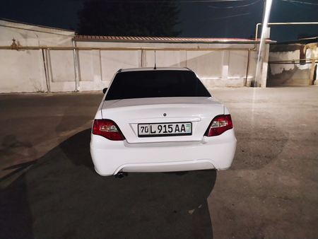 Nexia 2. Daewoo.