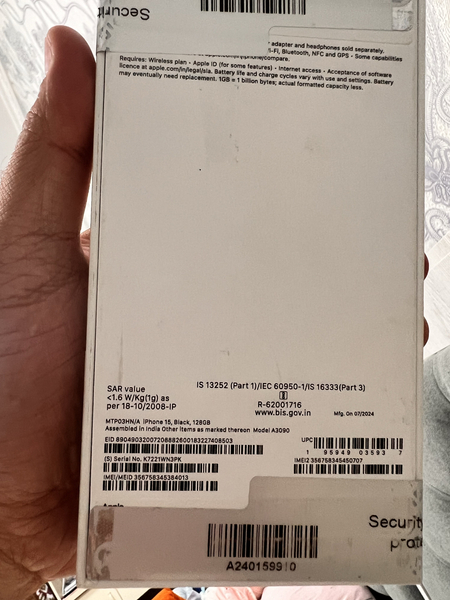 Продается Iphone 15 128/black