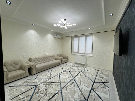 Kvartira sotiladi, 1 xona 56 m2