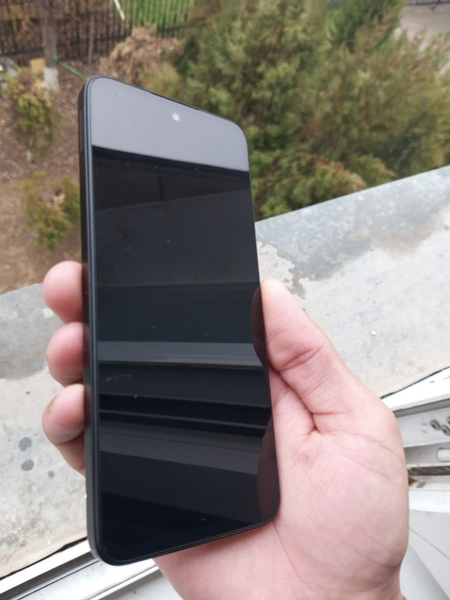Redmi 12  xotira4/128