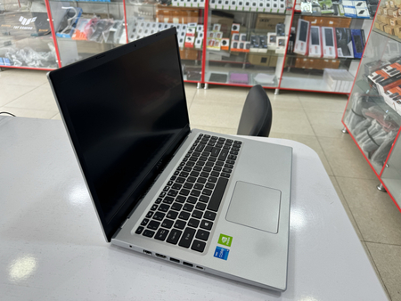 Acer core i5 11 avlod 16/1000 gb ssd nvme videokartalik
