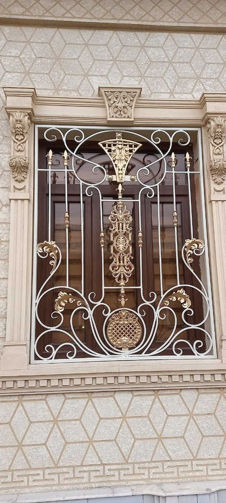 Naves darvoza reshotka zakaz olamiz