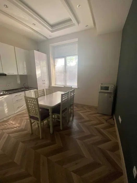 Продается Евро офис Ор-р: Дагестанская 252 м2
