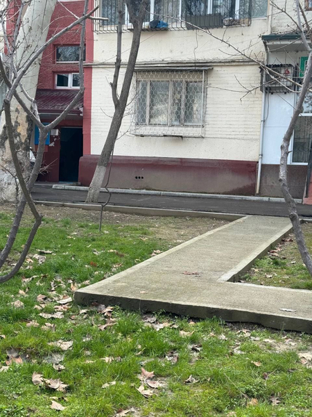 Продаётся НЕ ЖЕЛОЕ Чиланзарский  район Ориентир - жуковский больница