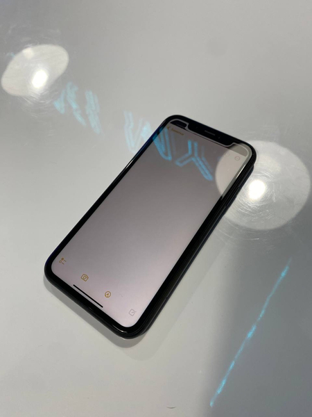 iPhone XR 64 gb