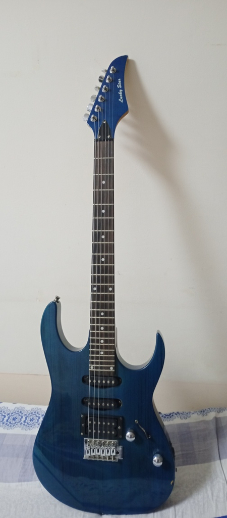 Gitara Lucky star