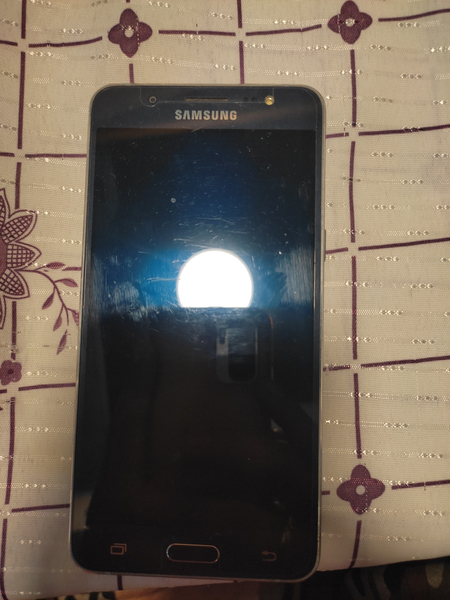Samsung galaxy j5