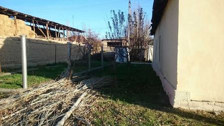 продаётся земельный  участка 8 соток