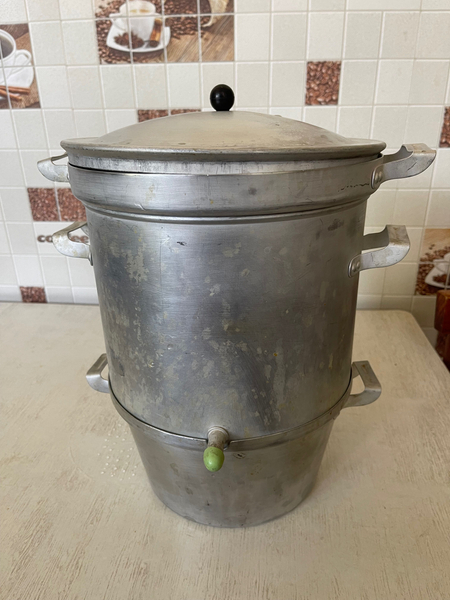 Продам соковарку