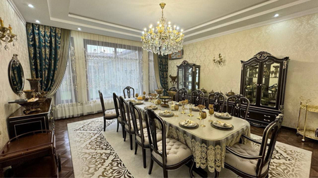 Продается Евро дом Ор-р: Ракатбоши 470м2