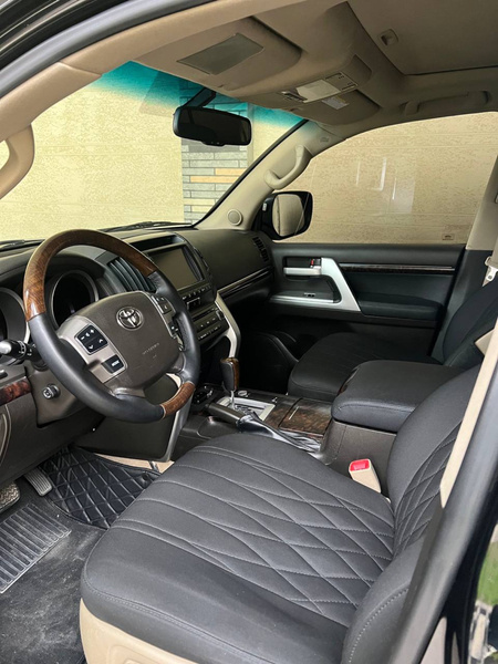 Продам Toyota Land Cruiser 200ка.