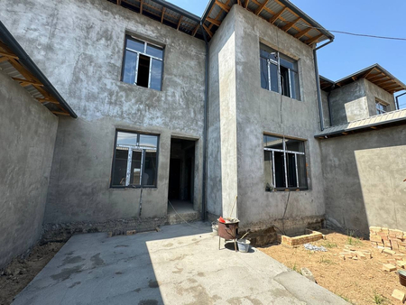 Продаётся коттедж 300м² Мехнат Махалля 1,6 сотки ор-р кольцевая дорога