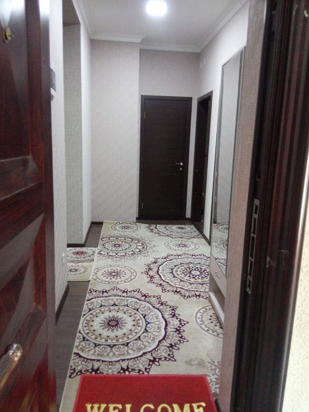 Аренда квартера Якасарой район улица мукумие 3/7/8 87км 700 $ дом голд