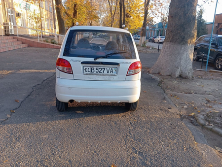 Srochno sotiladi matiz 2015 salondan olingan 1 qol