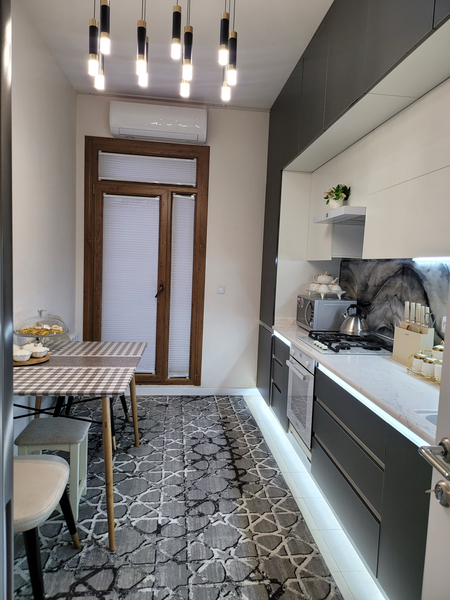 Срочно продается 3  комнатная квартира