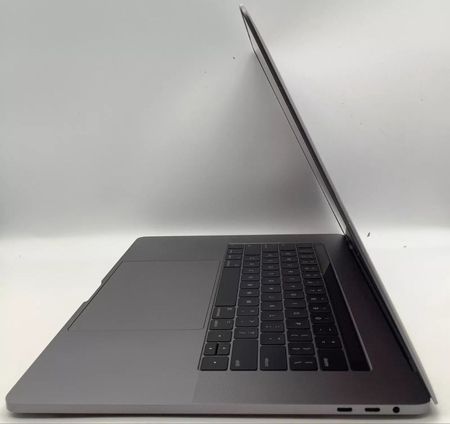 MacBook Pro 15 inch 16-512 Gb