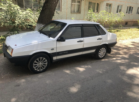 Автомобиль ВАЗ 21099 ПРОДАЕТСЯ