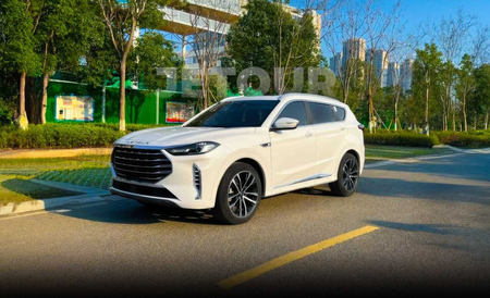 Jetour X70 Plus юқори қувват, ишончлилик ва тежамкорлик.