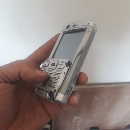 Sony ericsson p990i