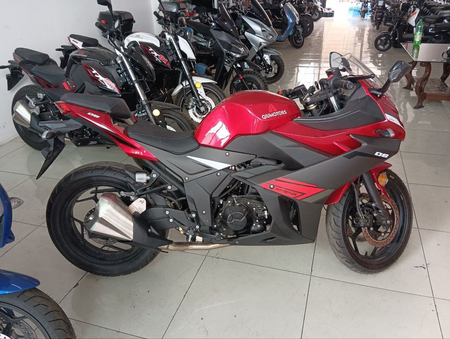 Moto, skuter kotta assortmentda