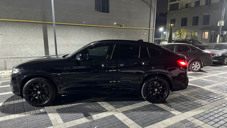 BMW X4 Xdrive20i