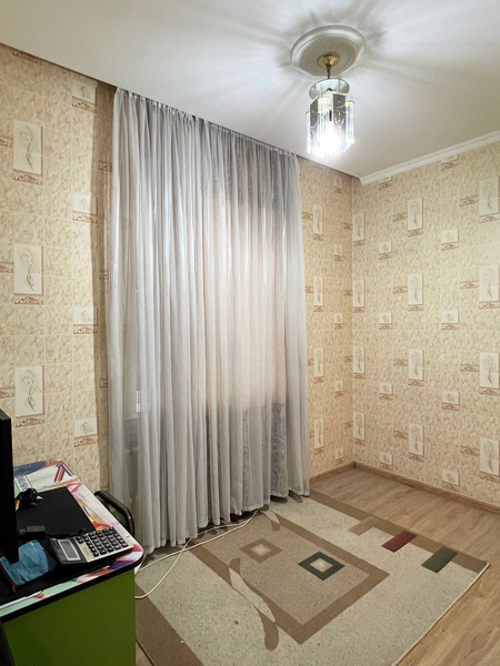 Срочно сдаётся 2/2/4  Панельный
