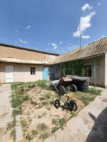 uchastka/uy sotiladi 6.5 sotix 5 xona