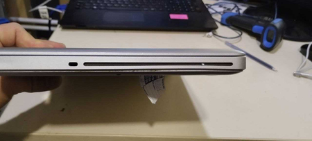 Ноутбук Macbook pro 2009