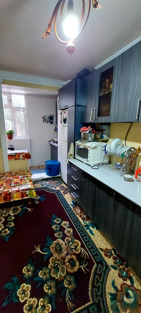 Продаётся 3 комнатная квартира