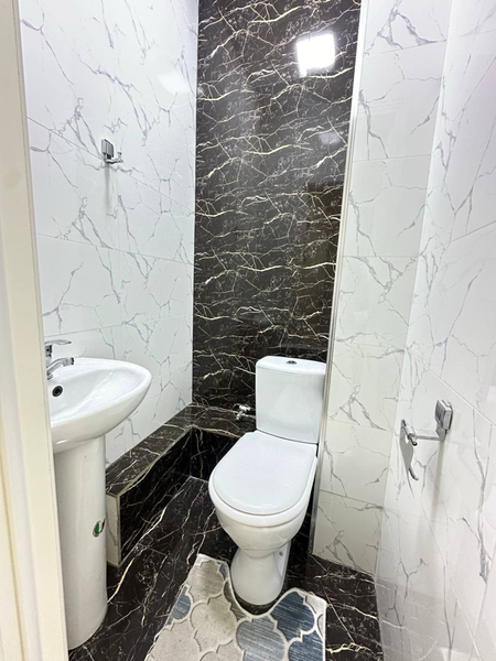 Лабзак 3 ком 115000$