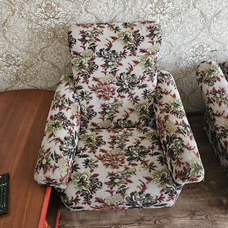 Продаю диван и кресла
