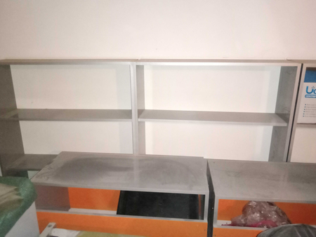 Mebel shkaf  magazin uchun