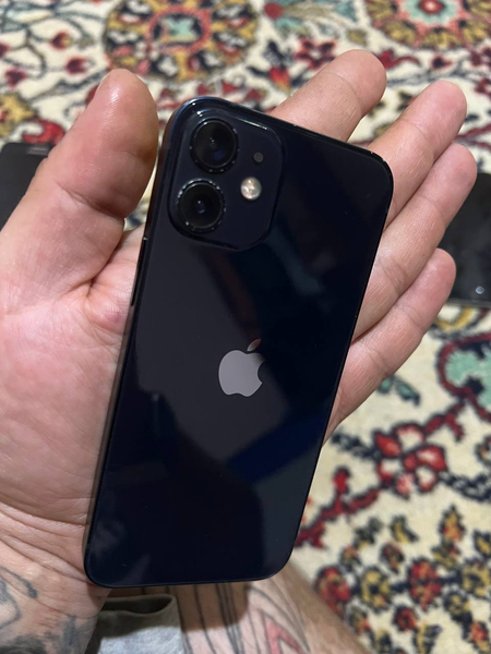 Iphone 12 mini свой