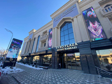 СРОЧНО продаётся магазины в ТРЦ EVROPLAZA от 22 кв.м цена 1300 за кв.м