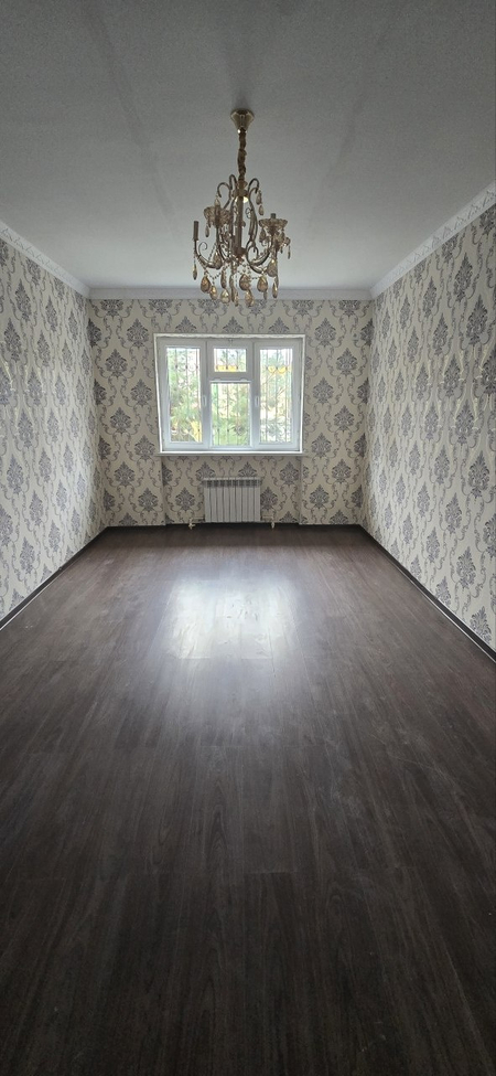 Сергели 8 участок 2/1/7 57 м² + подвал продаётся квартира,ипотека есть