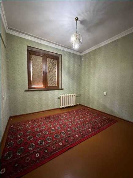 Максим Горький 3/8/9 площадь 72м2, возле метро