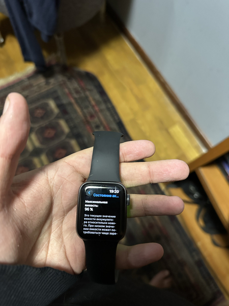 Apple watch series 5 40mm full