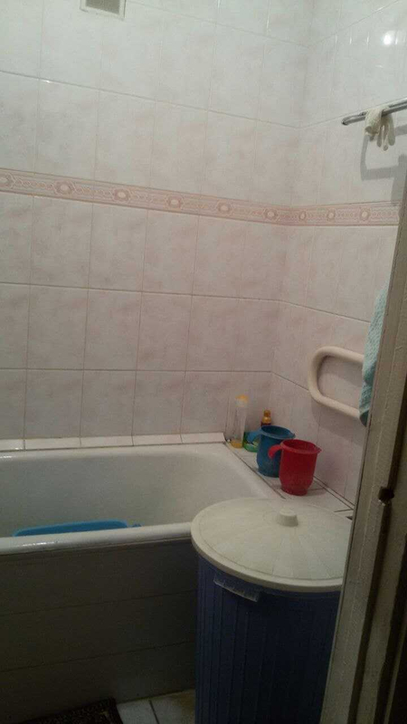 Qarshi shahri markazida 7-m.t.da 3 xonali 4 qilingan 93 kv uy sotiladi