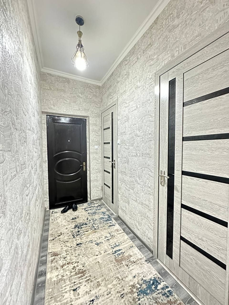 Продам чиланзар 19. Двух комнатная. Мебель техника