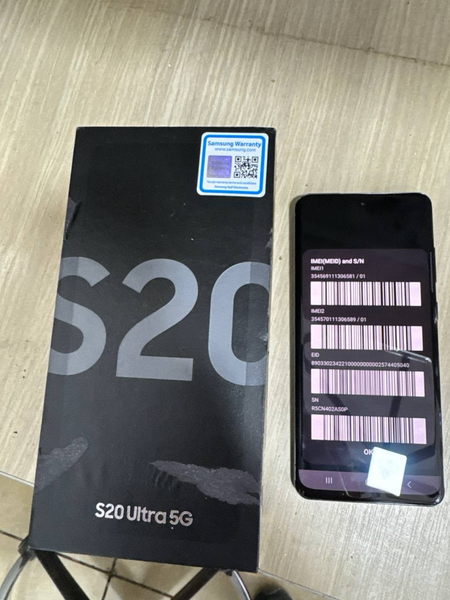 Samsung S 20 ultra 5G.   Vetnam 2 sim 5 ta esim kartalik sotiladi.