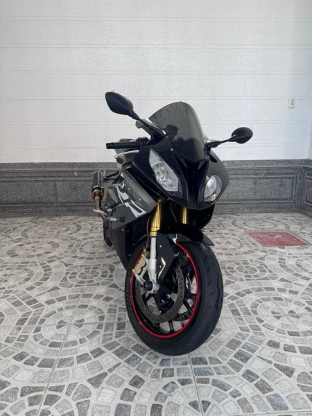Bmw s1000rr sotiladi!