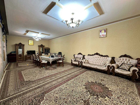 6 sotixli tayyor uchastka sotiladi.