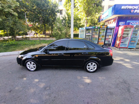 Chevrolet qora Jentra 2021