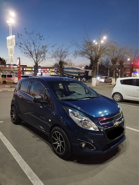Spark sotilvotti