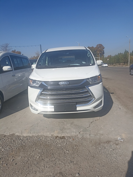 JAC M4 rifene 9kishilik B kategoriya Damasni okasi