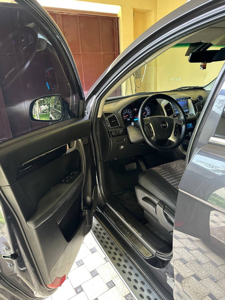 Продается Chevrolet Captiva (переделано на 4) 2012 года